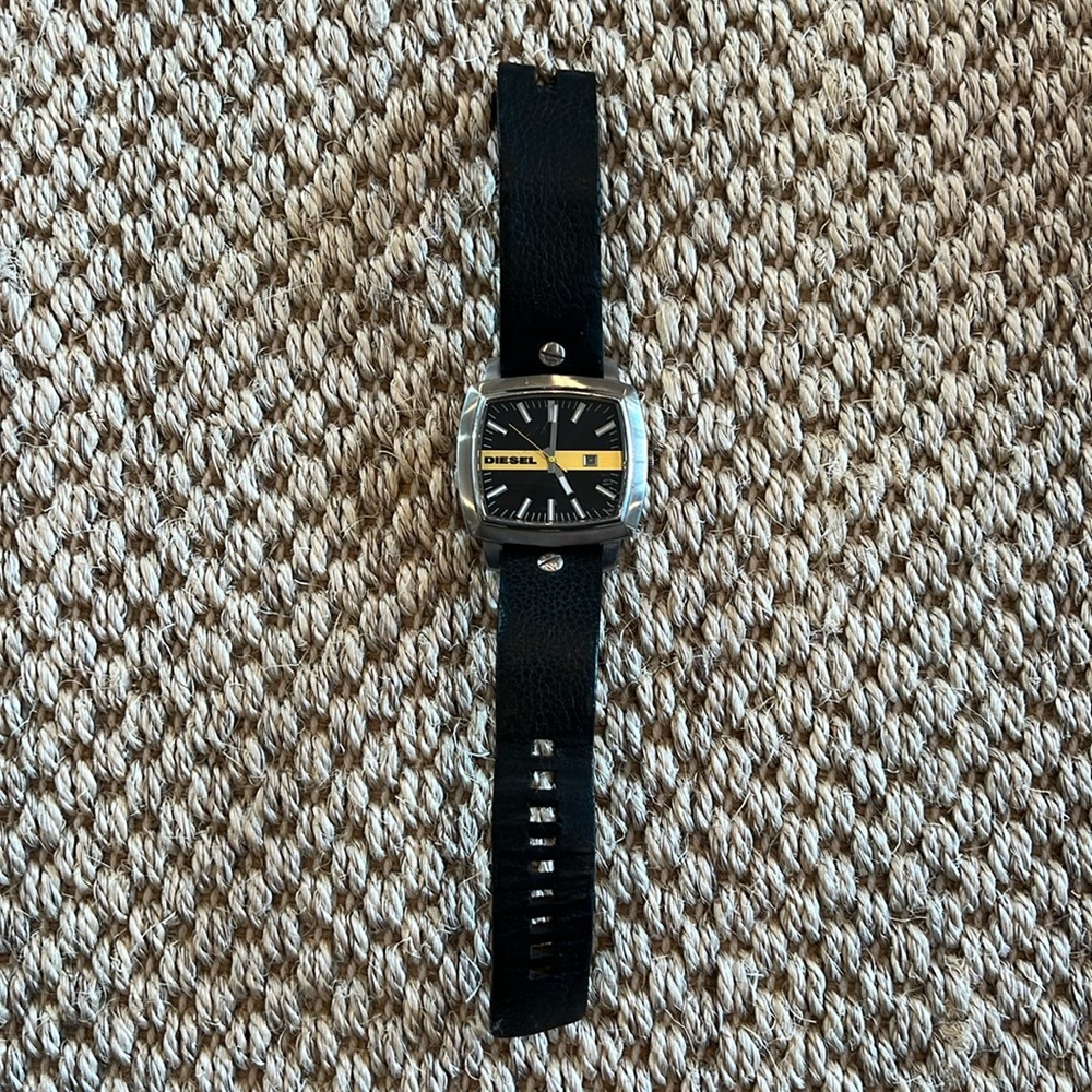 Diesel Black Silver Square Watch - Gem